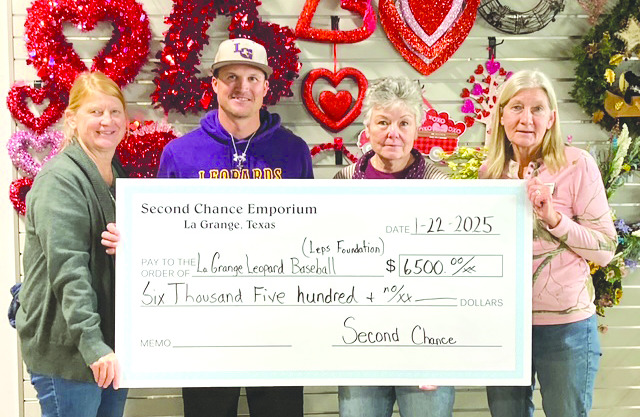 Second Chance Donates to LG Baseball | The Fayette County Record