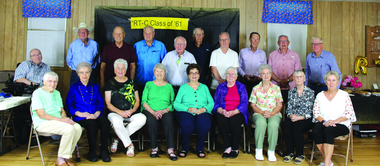 Round Top-Carmine Class of 1961 Gathers | The Fayette County Record