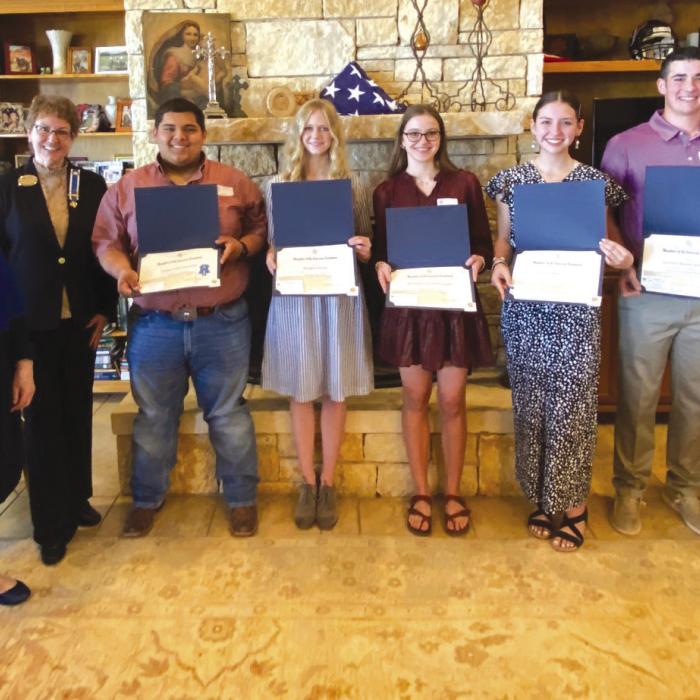 Area Students Receive DAR Good Citizen Awards | The Fayette County Record