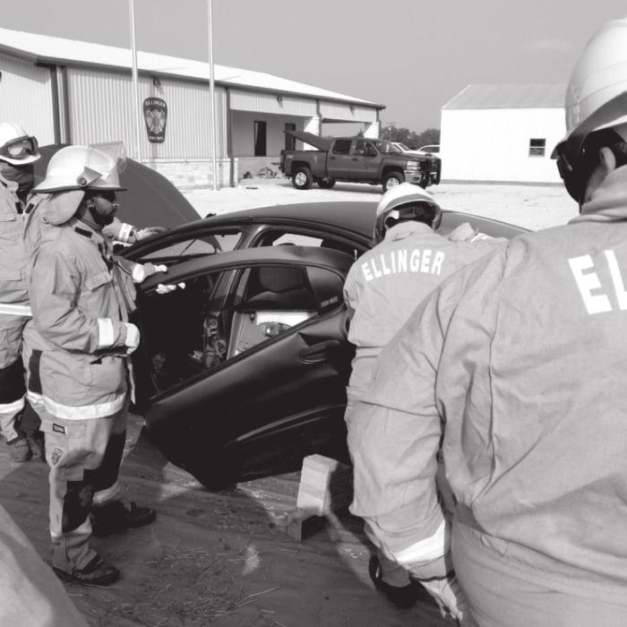Ellinger Firefighters Receive Hydraulic Rescue Tool Training | The ...