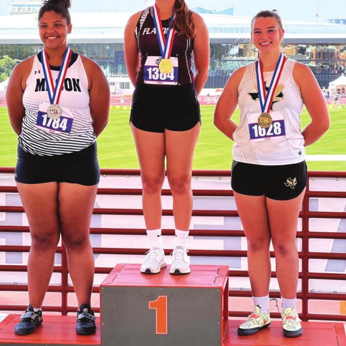 Janecka Wins State Discus Title | The Fayette County Record