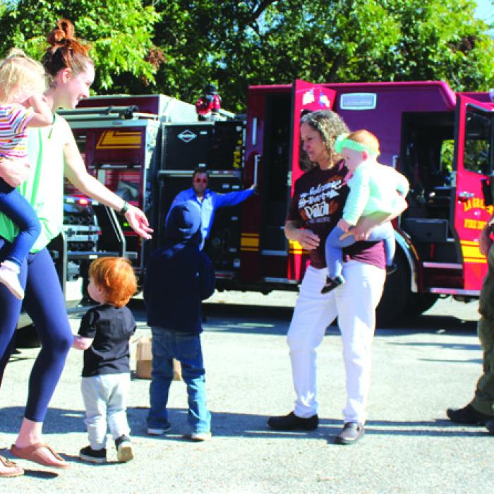 Preschool Holds ‘Truck Touch’ Event to Learn About Community Helpers ...